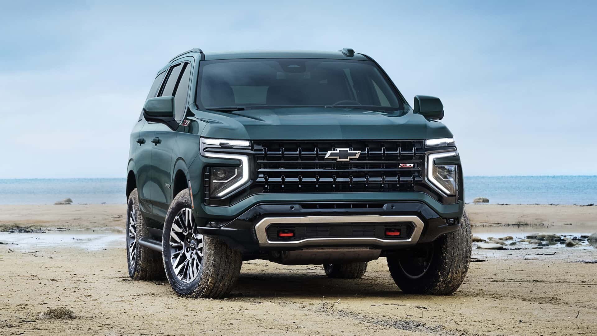 GM представив модернізовані Tahoe та Suburban 2024